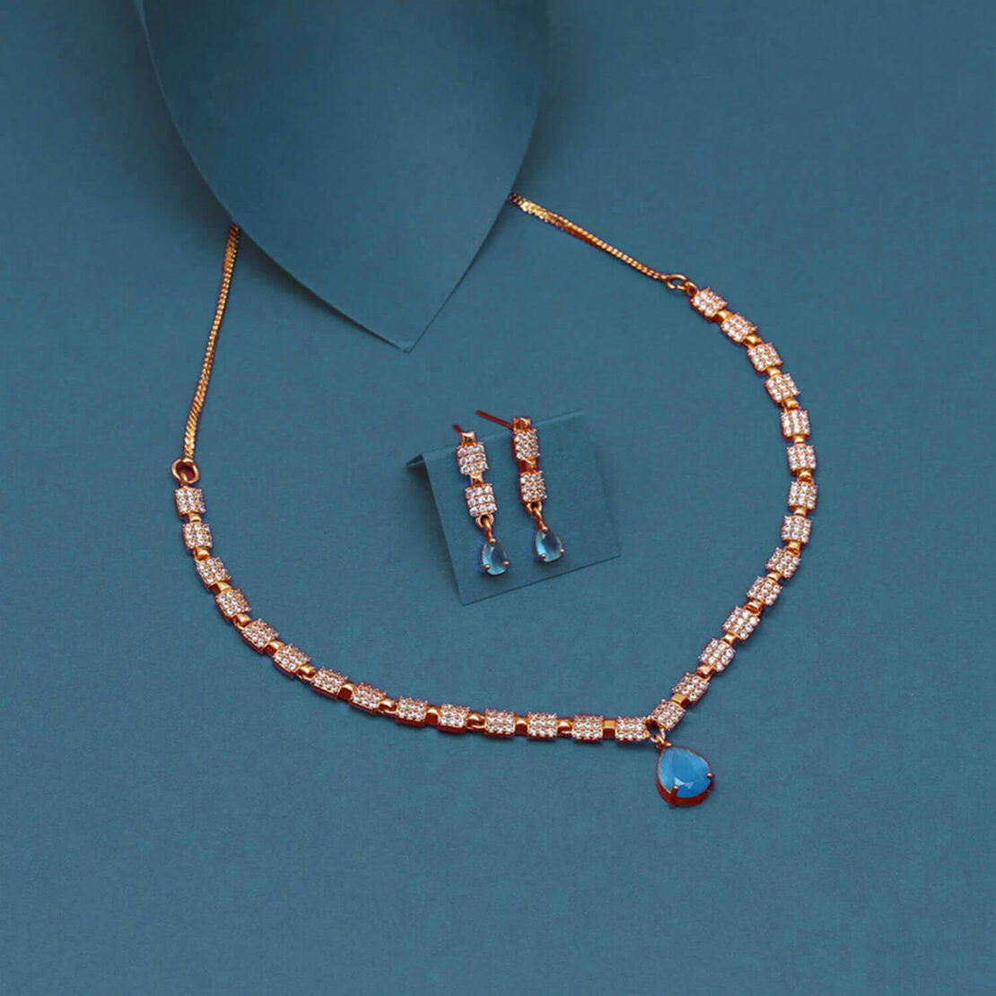Yaarita's Firozi Color American Diamond Necklace Set